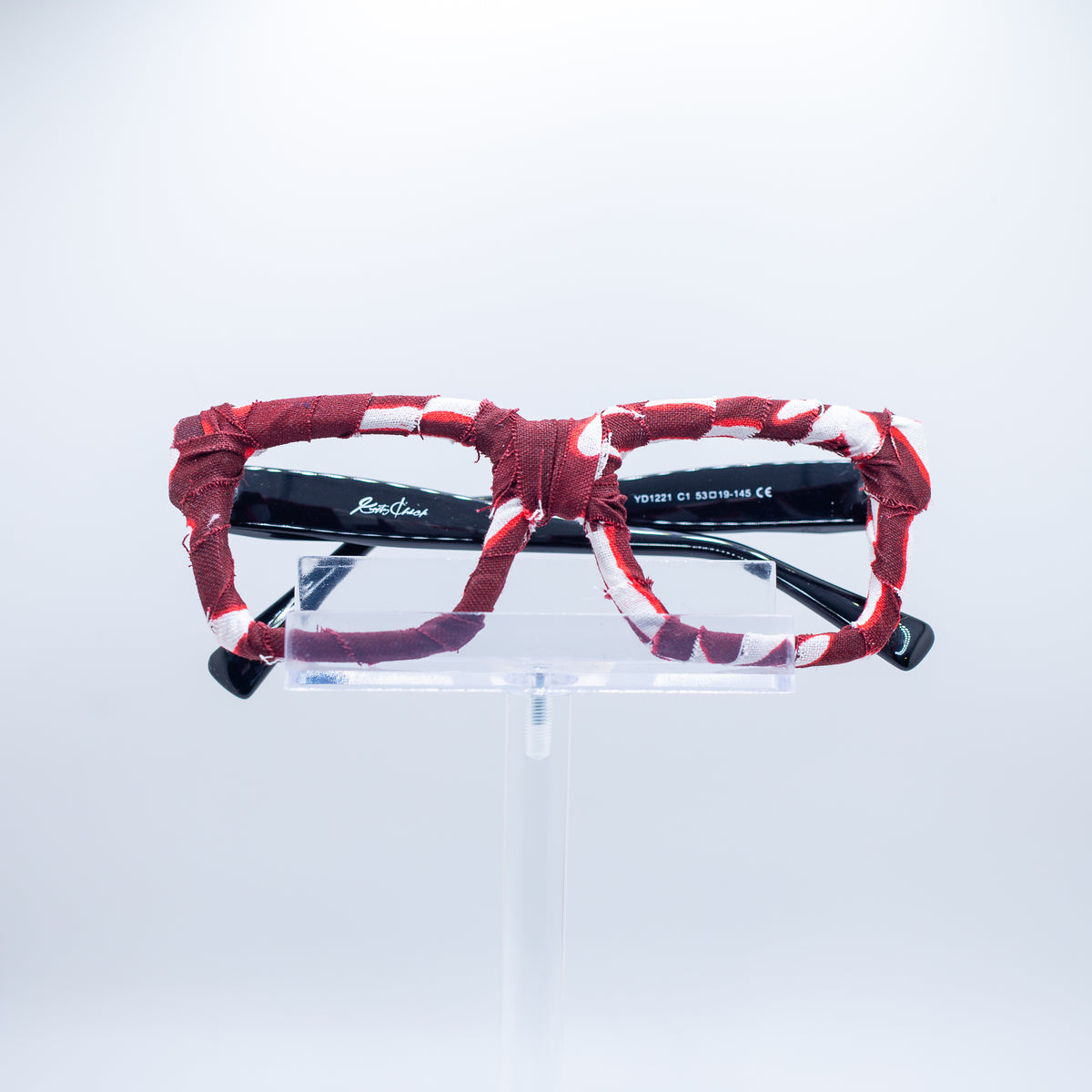 Maroon and White Fashion Frames – The Krafty Chick